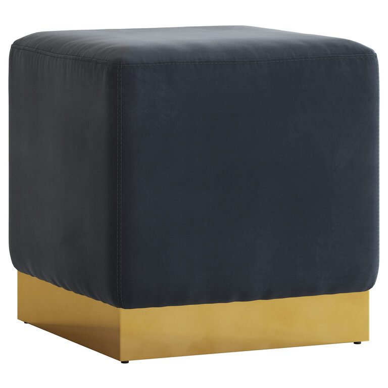 Coco Republic Baxter Ottoman (88738) 3D model - Download 3D model Coco ...